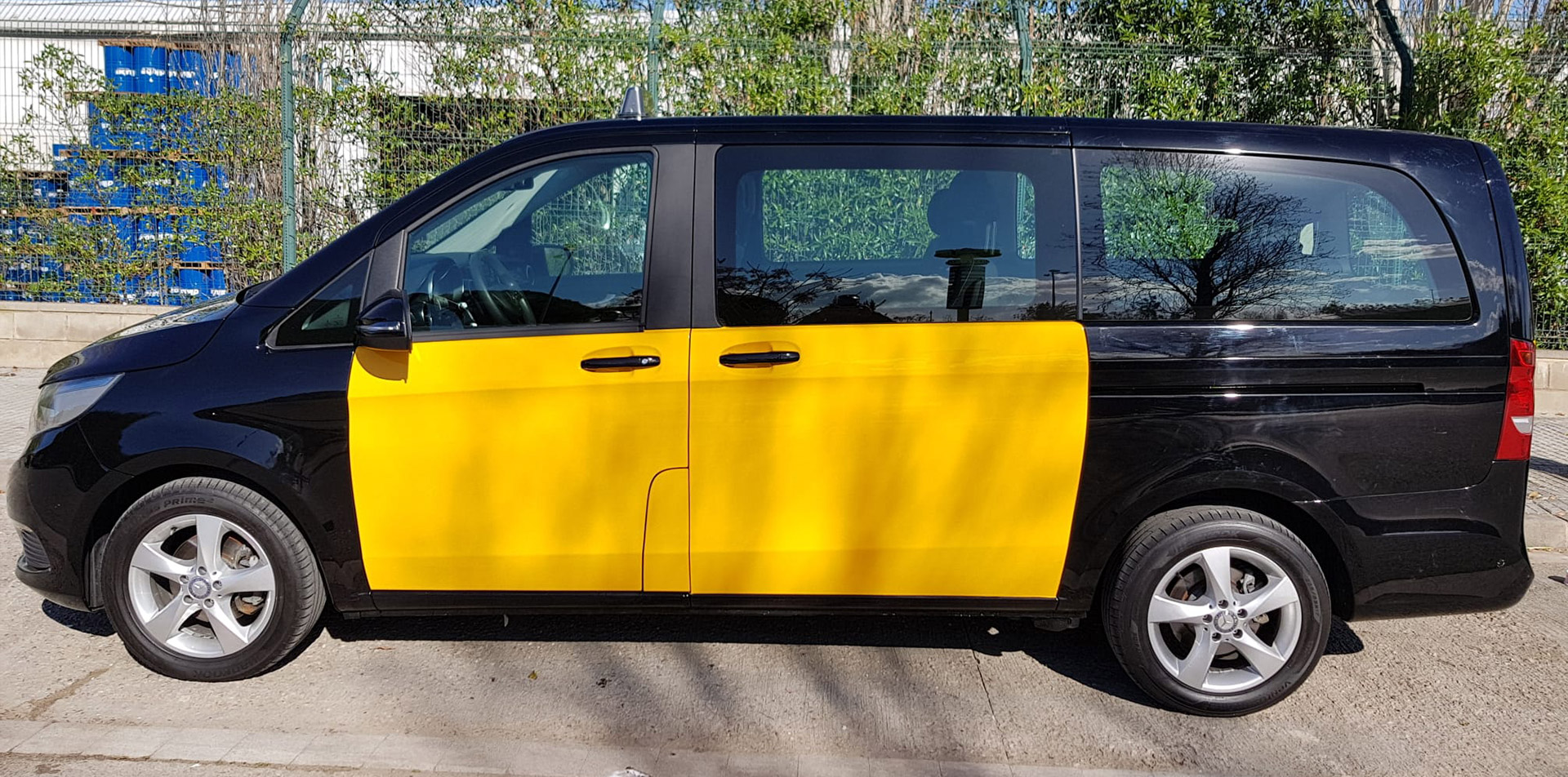 Taxi Barcelona | Grupo Taxi Minivan Barcelona